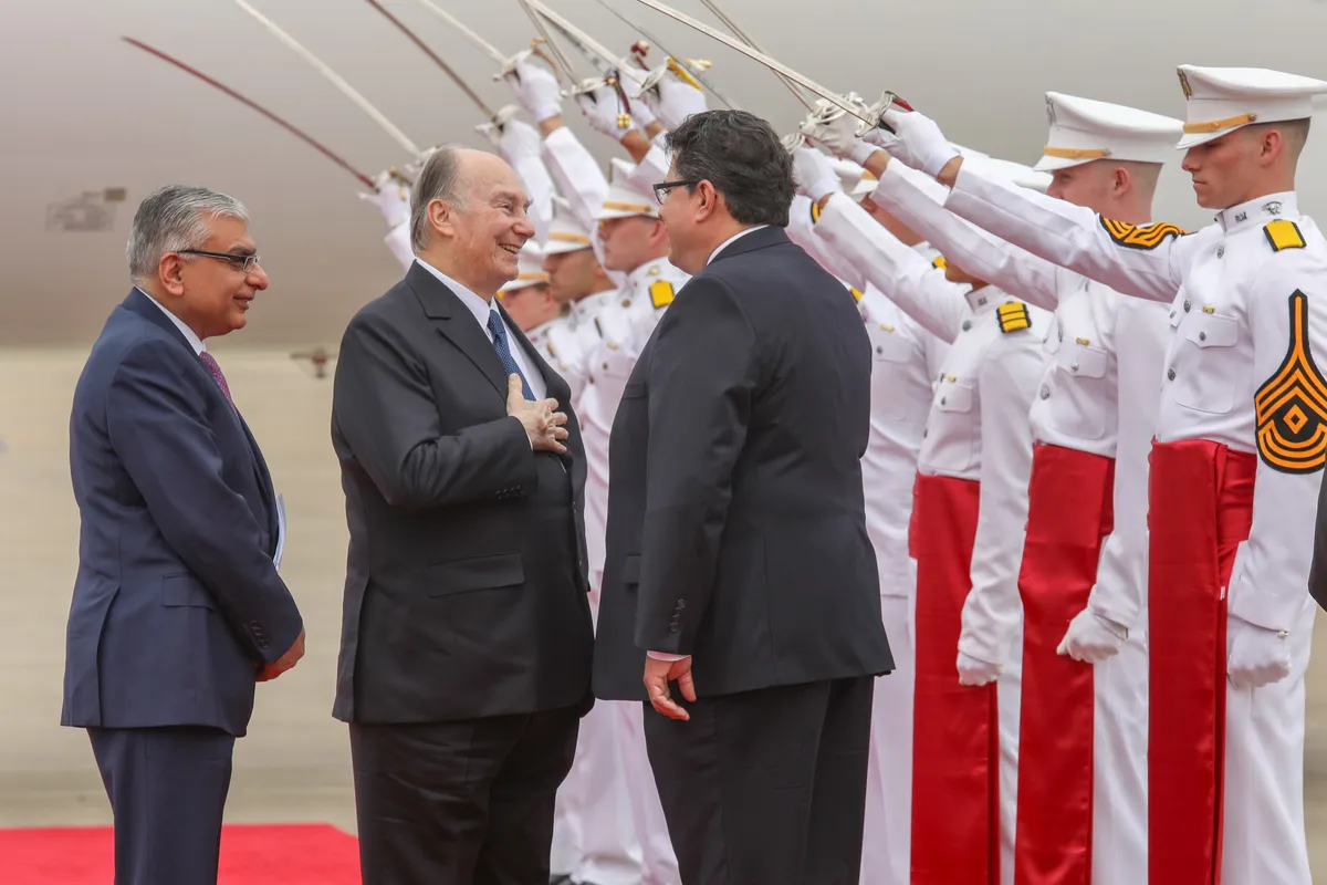 Secretary Pablos welcomes His Highness the Aga Khan to Texas