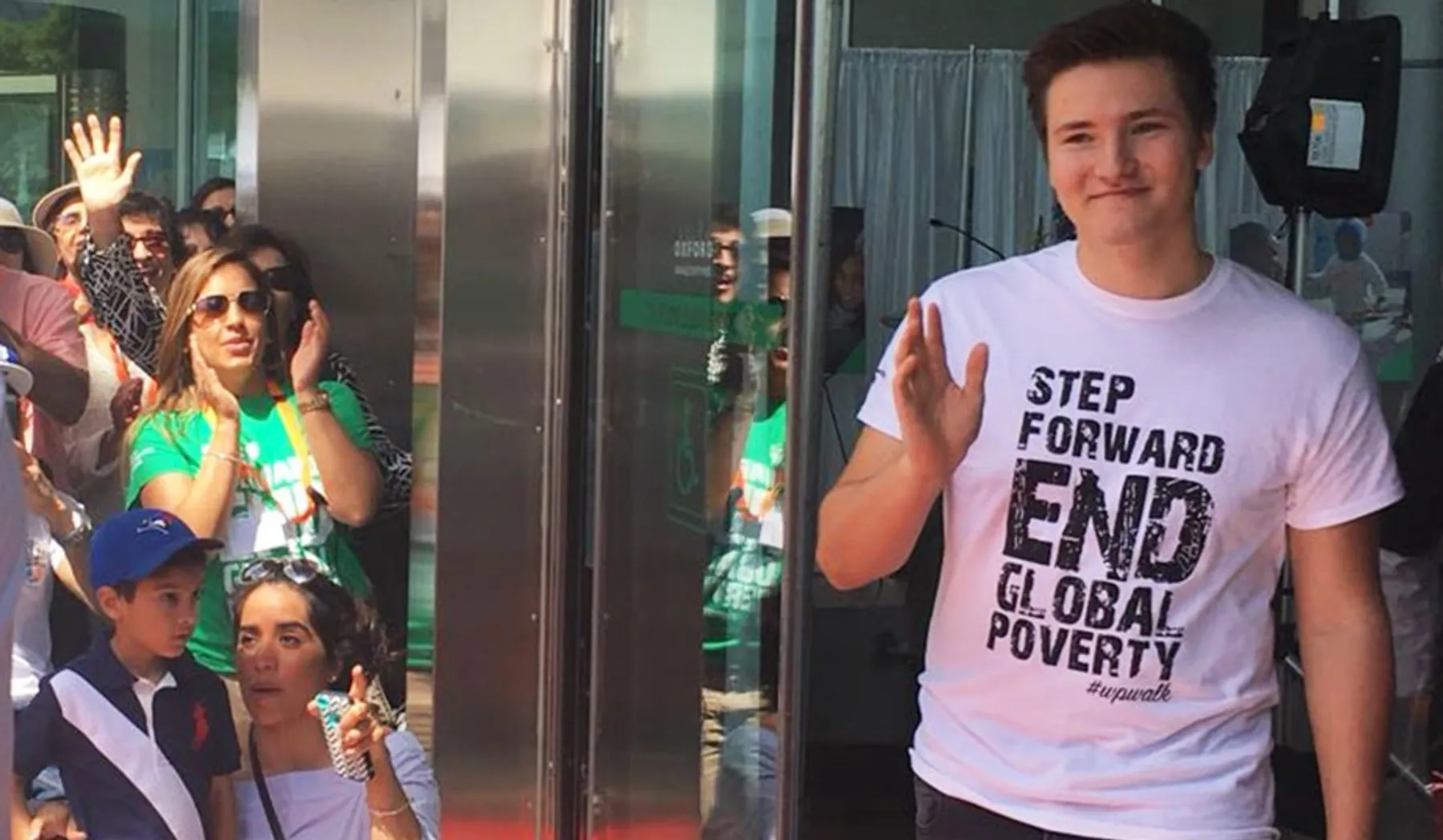 Prince Aly Aga Khan makes surprise appearance at Toronto's World ...