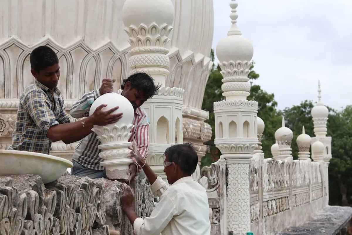 Govt plans to collaborate with AKTC to preserve heritage sites