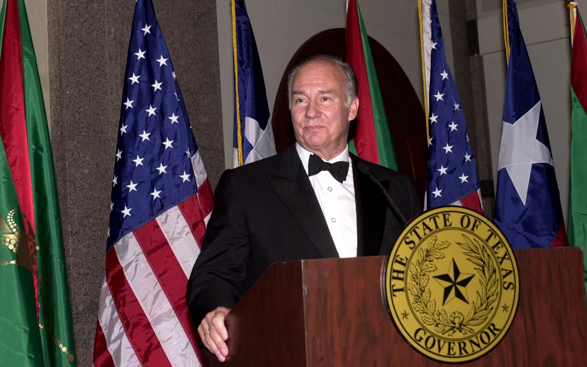 Banquet hosted in honour of Governor Perry - AKDN