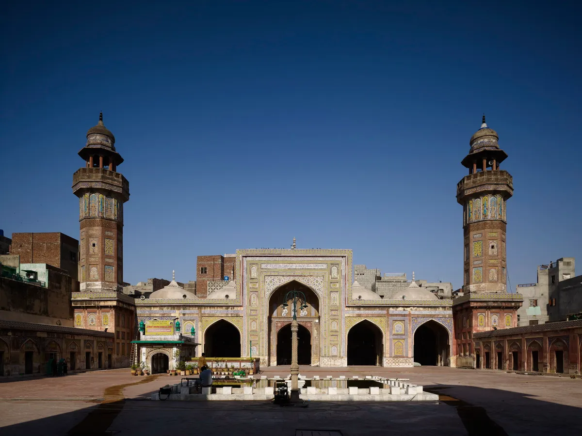Restoring an urban landmark: Wazir Khan Mosque, Lahore, Pakistan