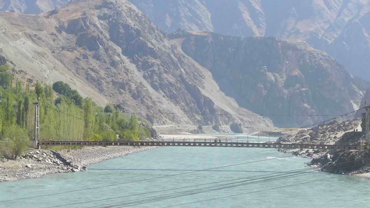 Government sends agreement on construction of new Tajik-Afghan bridge ...