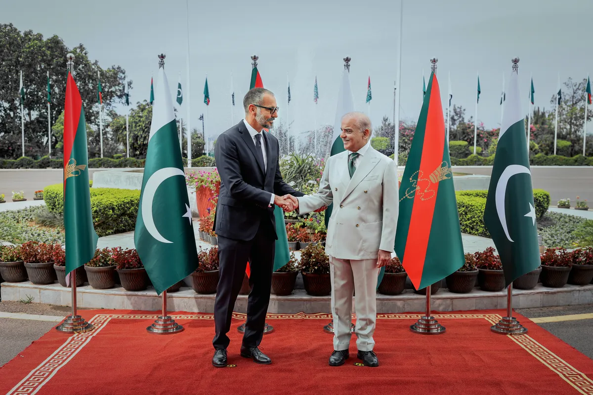 His Highness the Aga Khan meets Pakistan Prime Minister Mian Muhammad ...
